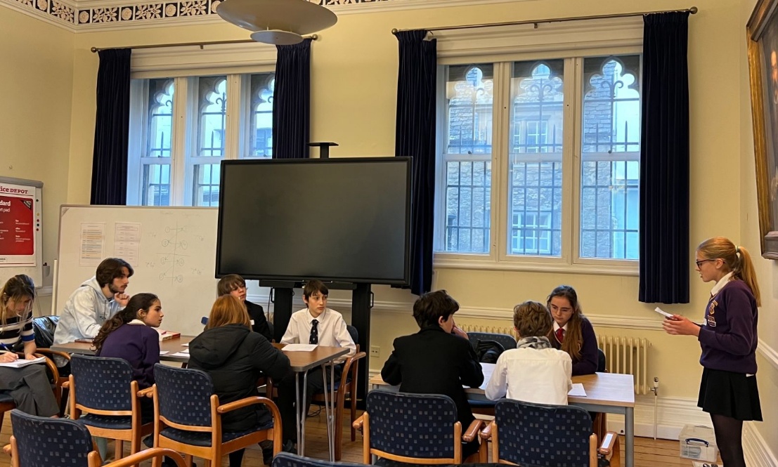 Oxford Spires Academy - New College Debate