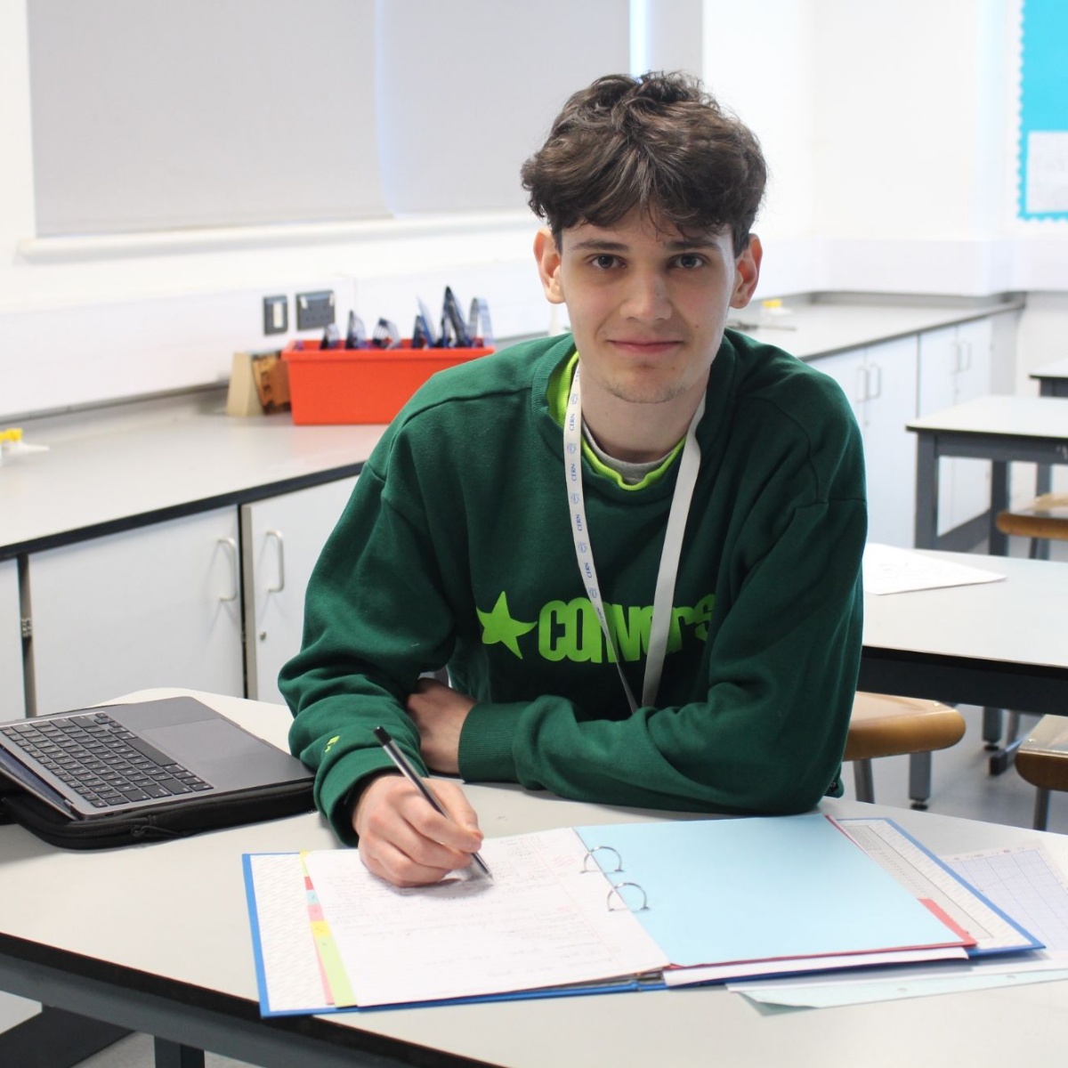 Oxford Spires Academy - Fundraising for Pavlo